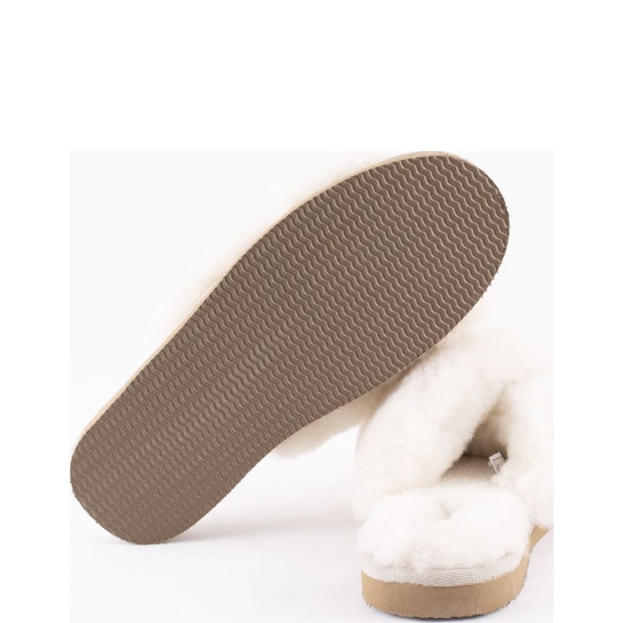 Vita tofflor i skinn från Shepherd (18462)